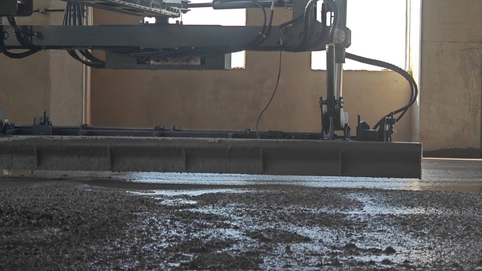 5 Types of Concrete Screeders: Commonly Used in the Philippines